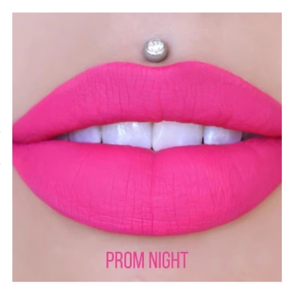 Jeffree Star | Makeup | Prom Night Jeffree Star Velour Liquid Lipstick ...
